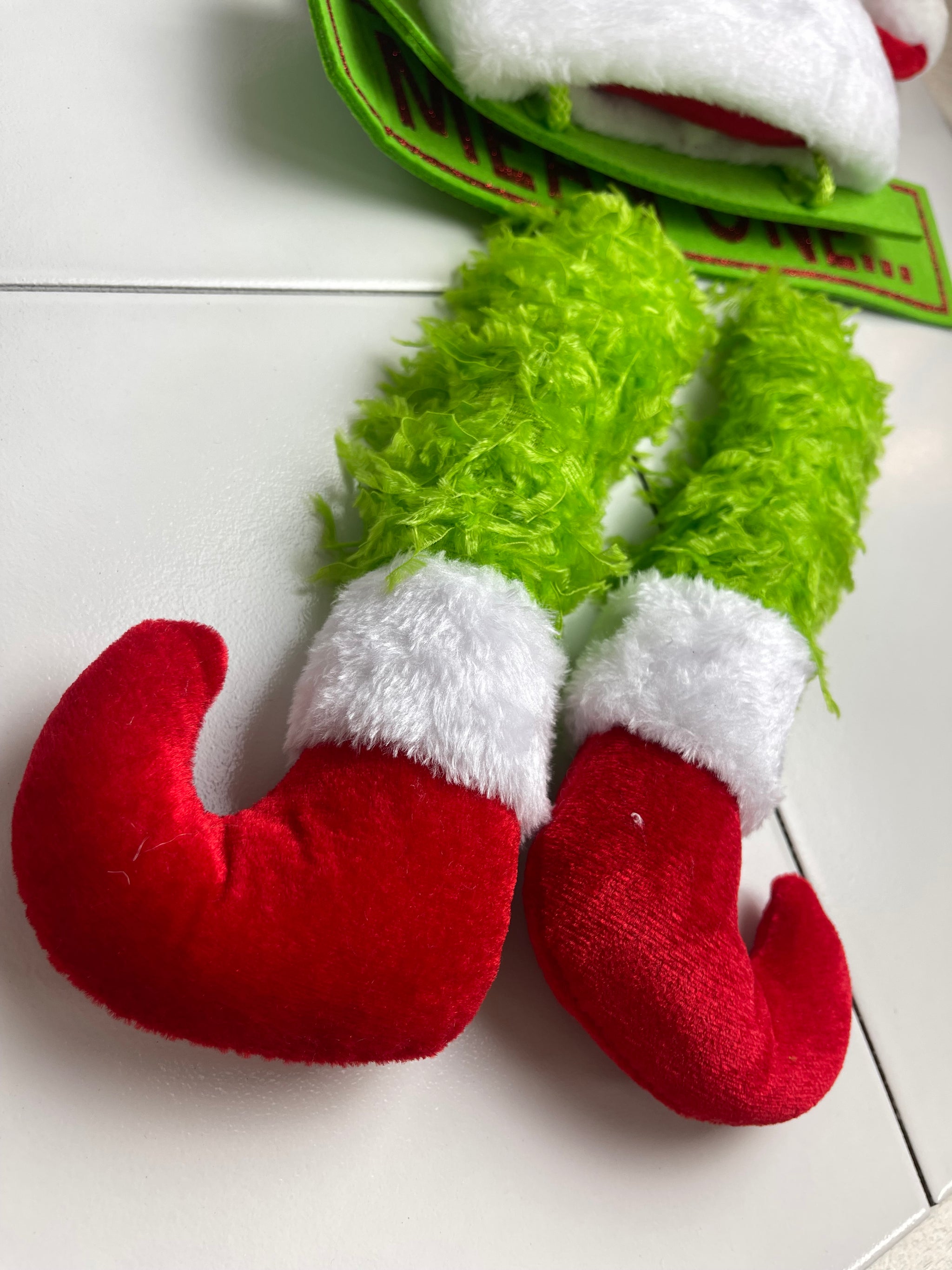 You're A Mean One Wreath Kit – TMIGifts