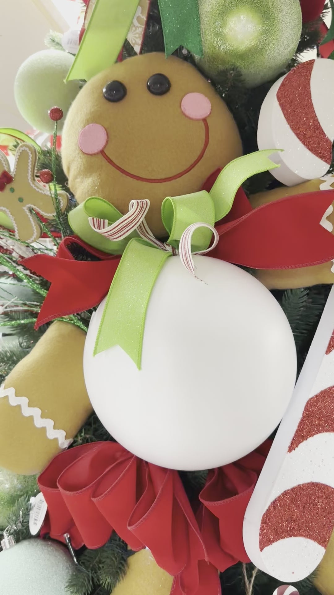 5 Piece Gingerbread Decor Wreath Kit – TMIGifts