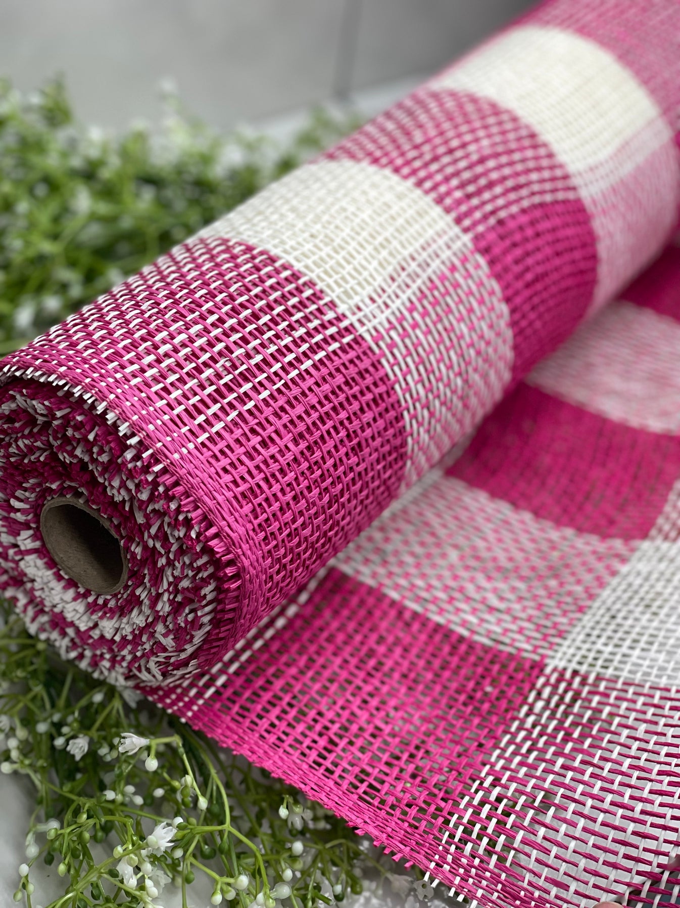 20 Inch by 10 Yards Designer Netting Hot Pink and White Parchment/Poly ...